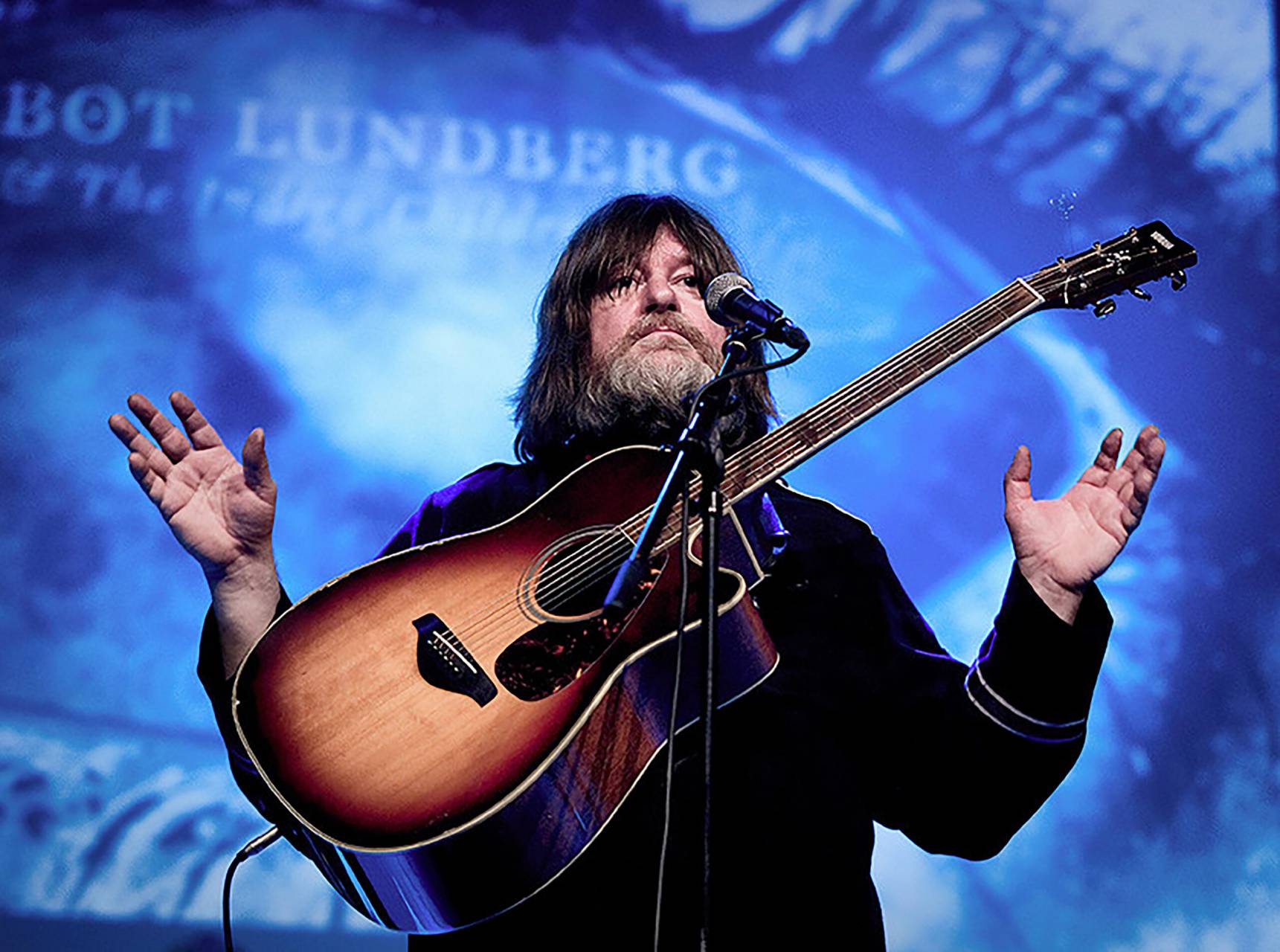 Rocklegenden Ebbot Lundberg: ”Hela vår uppfattning om evolutionen är fel” - Gazzine